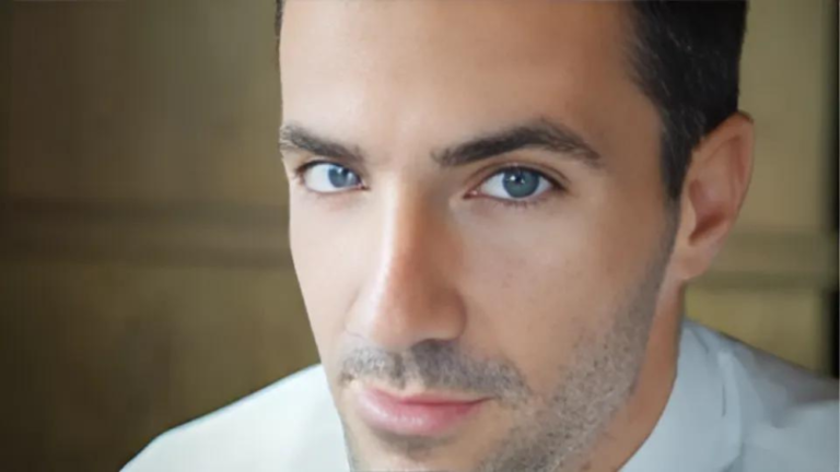 The Power of Eye Contact in Communication